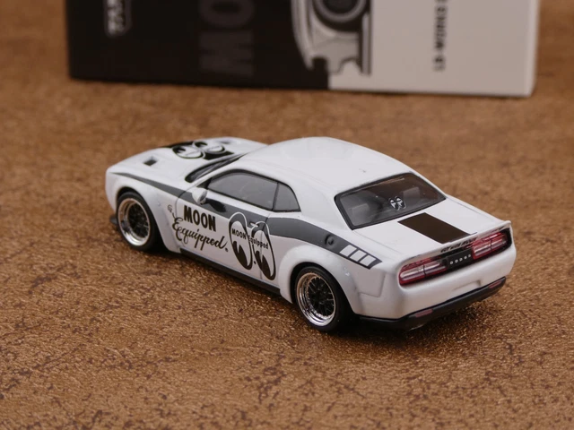 TARMAC WORKS LBWK Dodge Challenger SRT Hellcat Moon Equipped 1/64 scale ...
