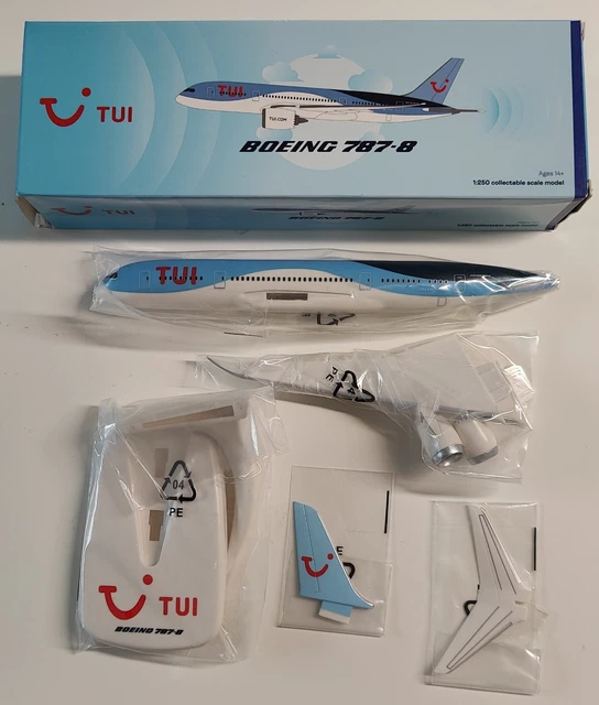 TUI BOEING 787 B787-8 Model Aircraft Plane Scale 1:250 - New in box £29 ...