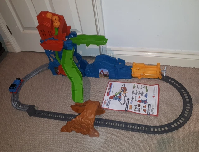 THOMAS TRACK MASTER - Cave Collapse Train Set £15.00 - PicClick UK