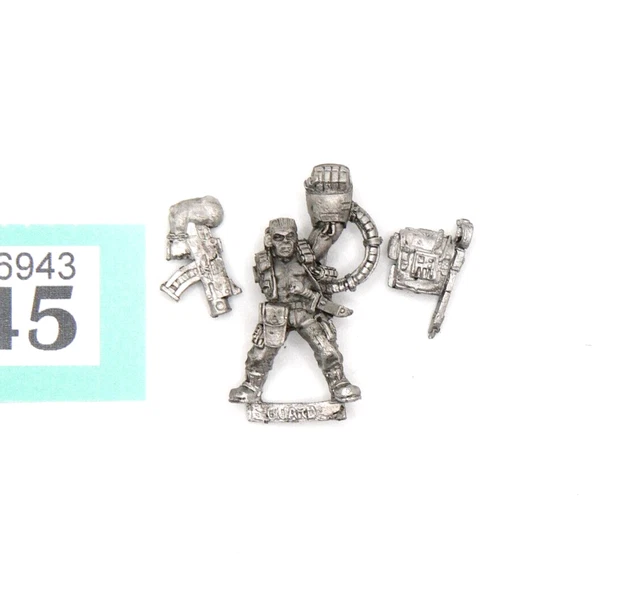 CATACHAN LIEUTENANT COMMANDER Guard Warhammer 40k Catachan Metal OOP ...