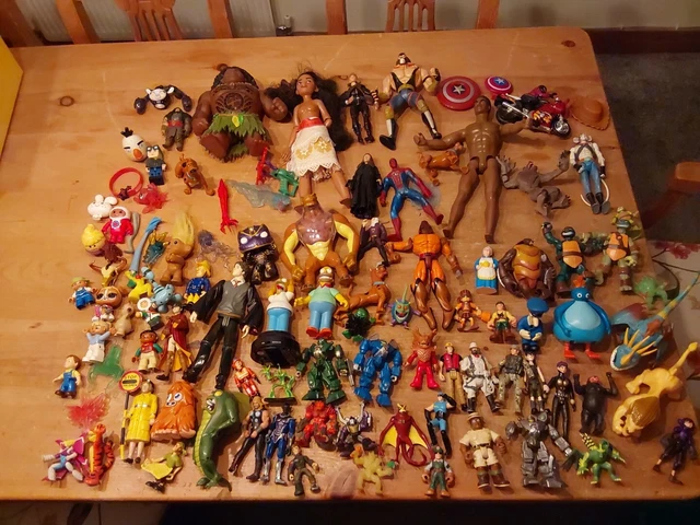 VINTAGE & MODERN Mixed Action Figure & Toy Job Lot Bundle - Accessories ...