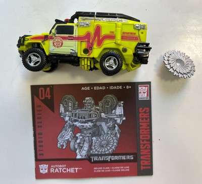 TRANSFORMERS STUDIO SERIES Deluxe Class ss04 Autobot Ratchet Action ...
