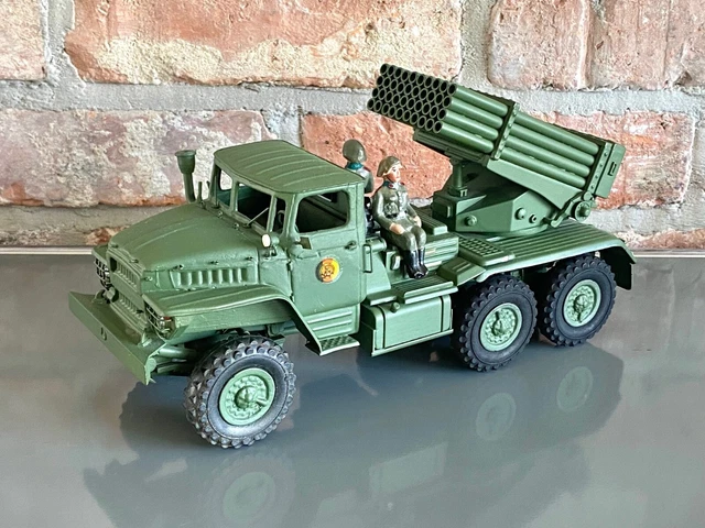 DDR URAL LKW Raketenwerfer Handmodell NVA Kabinett Modell Standmodell ...
