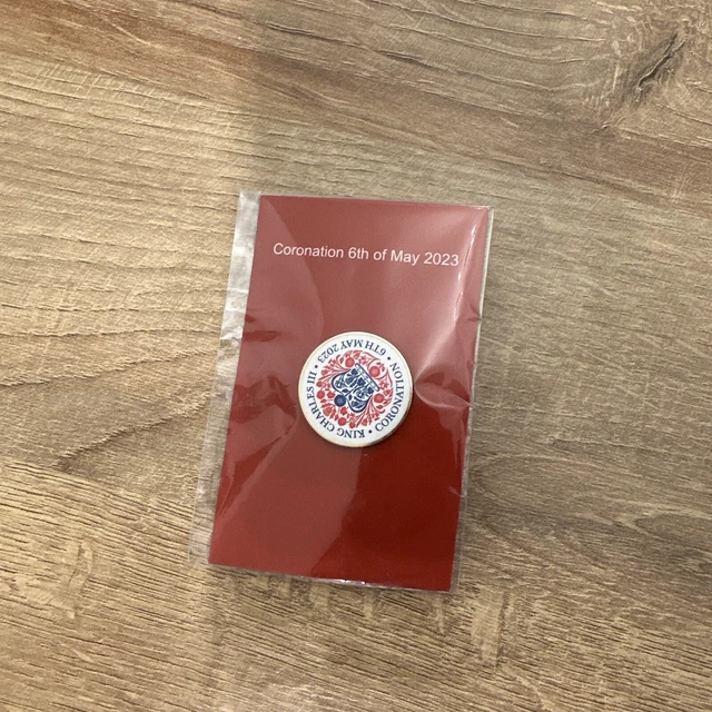 KING CHARLES III Coronation Commemorative red Pin Badge British ...