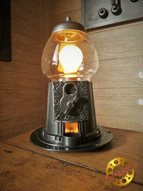 ANCIEN DISTRIBUTEUR DE Bonbons (Gum) convertie en Lampe Esprit ...