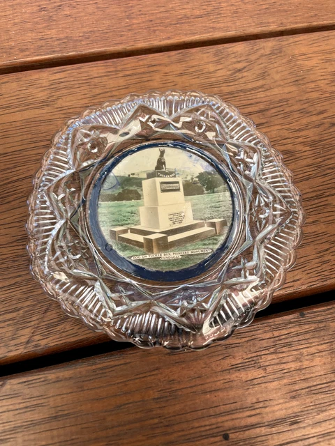 AUSTRALIAN DEPRESSION ERA Dog on the Tucker Box Souvenir Glass Plate ...