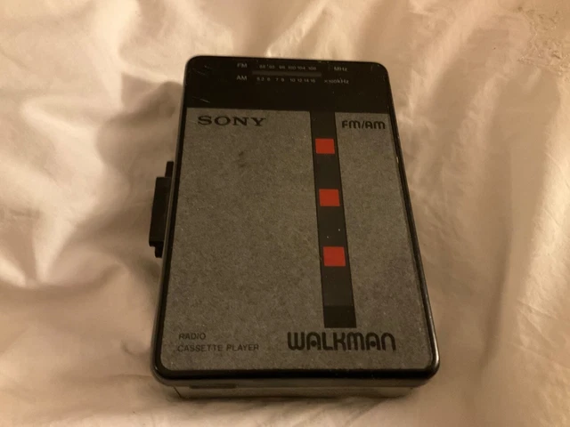 VINTAGE SONY WALKMAN 1980s £16.32 - PicClick UK
