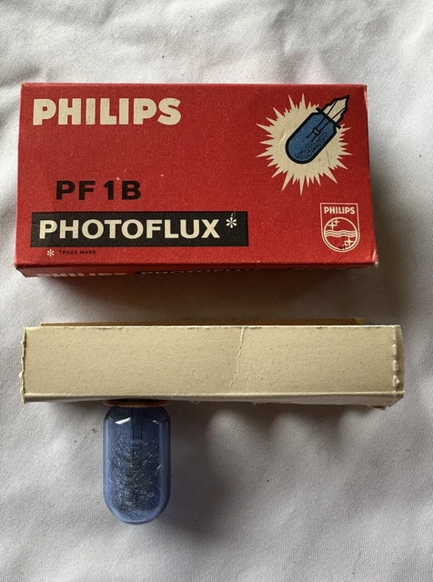 PHILIPS PF 1 B PF1B Photoflux * 1 Stk. Blitzbirnen Flashbulb Blitzlampe ...