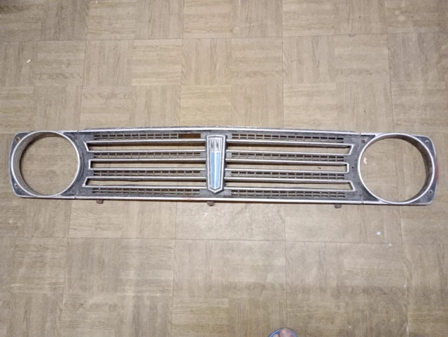 CLASSIC MINI CLUBMAN 1275 Gt Genuine Front Grille Orginal £44.72 ...