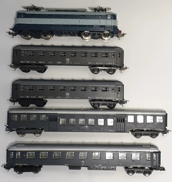 LIMA FS E444 Italian Railways HO locomotive and carriages set vintage ...