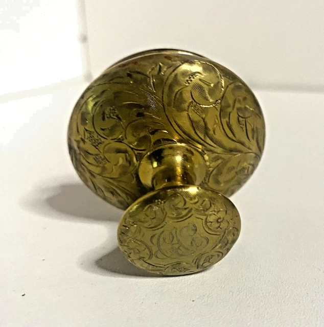 BOUCHON DE POT A COLLE métal doré gravé - Monogramme A.C.S. XIXe EUR 15 ...