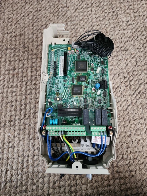 YASKAWA VARISPEED E7 AC Drive CIMR-E7C42P2 3HP 3Ph $149.99 - PicClick