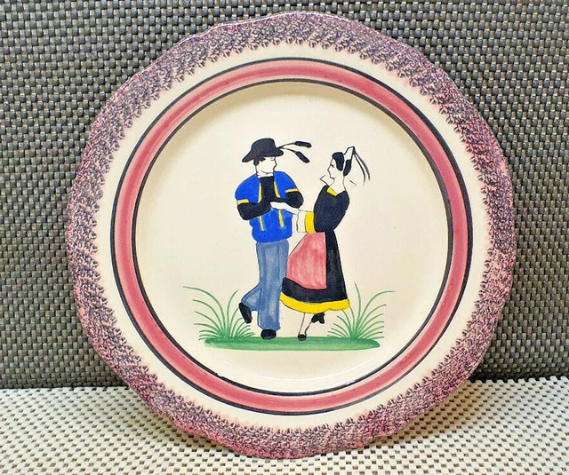 ANCIENNE ASSIETTE DÉCORS Henriot Quimper Couple Breton Contour Rose ...