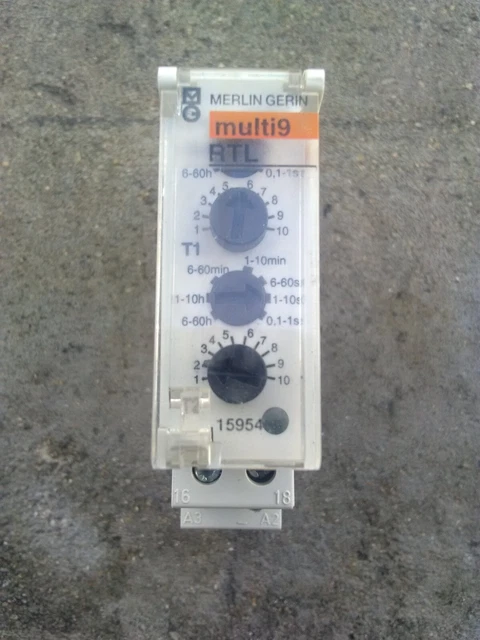 MERLIN GERIN RELAIS Temporisé clignoteur RTL - alimentation 24/240v EUR ...