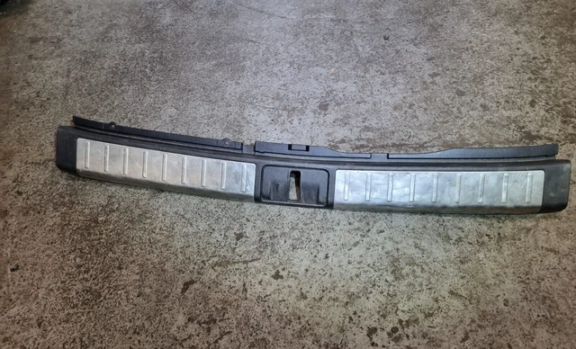 REAR BOOT TRUNK FLOOR FINISHER LOCK SURROUND TRIM CHROME FOR Lexus ...