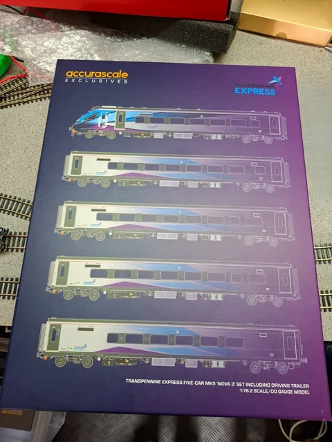 ACCURASCALE MK5A TRANSPENNINE Express 5 Car Nova 3 Coach Set Pack 2 DCC ...