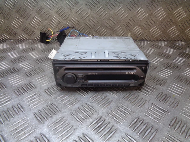 SONY CDX-GT100 RADIO Stereo Cd Player Head Unit £26.95 - PicClick UK