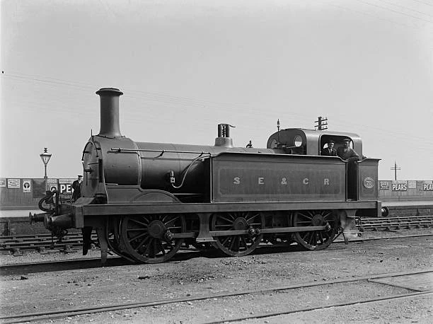 SOUTH EASTERN AND Chatham Railway 060 Goods Locomotive No70 Class R Old ...