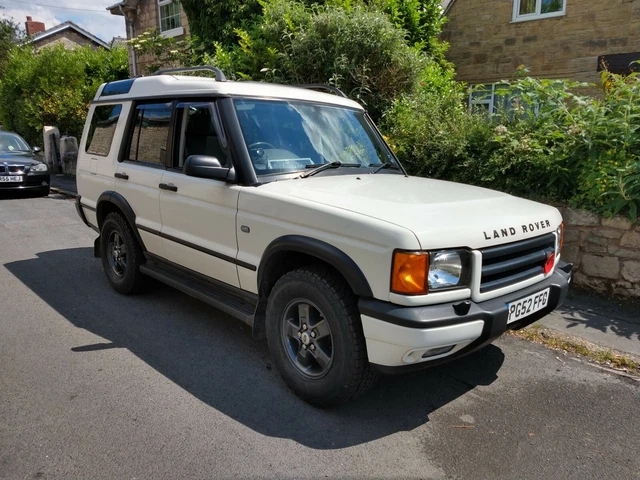 LAND ROVER DISCOVERY 2 V8 Japanese import. Rust free, very low mileage ...