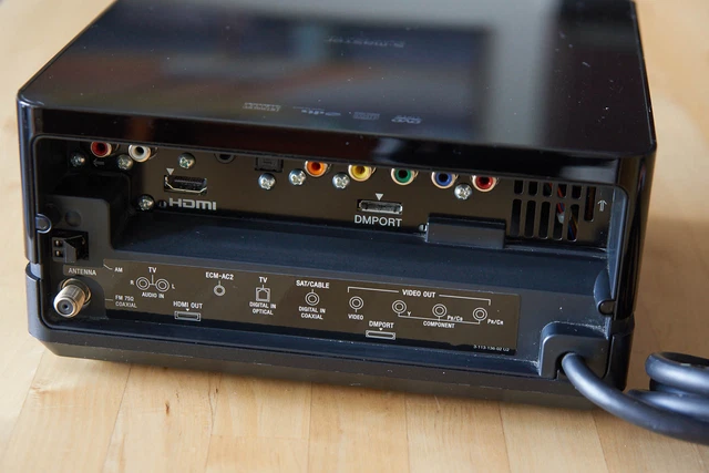 SONY DAV-IS10 5.1 Channel Micro Satellite Surround Home Theatre System ...