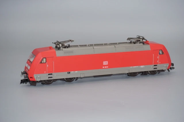 ROCO SCALA H0 43740 locomotiva elettrica delle ferrovie dello Stato BR 101 001-6 EUR 89,77 ...