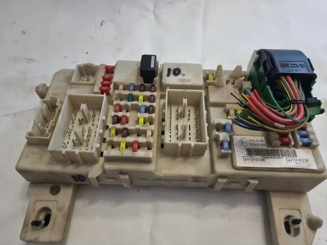 FORD C-MAX FOCUS Fuse Box Body Control Module BSM BCM 7M5T-14A073-BC £ ...