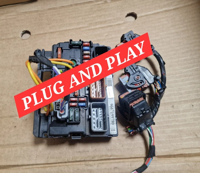 BSM MODULE DE Commande Boîte à Fusibles Citroen C3 Picasso DS3 Peugeot ...