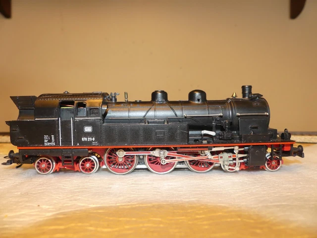 LILIPUT H0 7804 Dampflok BR 078 211-0 Digital für Märklin, läuft auch ...