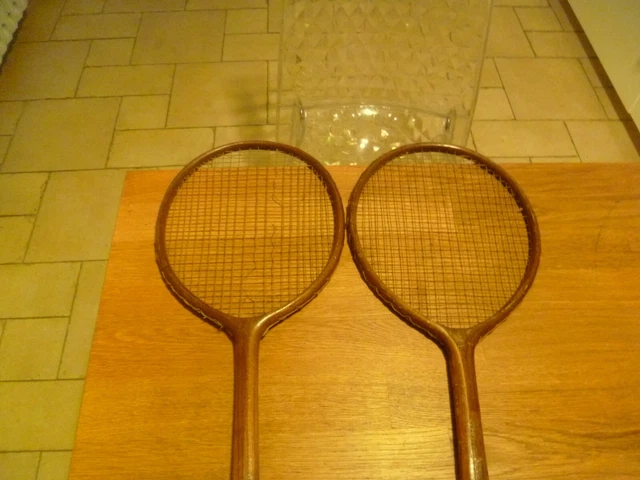 ANCIENNE PAIRE DE raquette de badminton vintage racket collection EUR ...