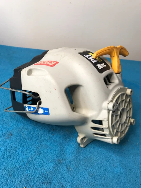 ROYBI PETROL STRIMMER PLT3043YE Engine covers with pull start . Recoil ...