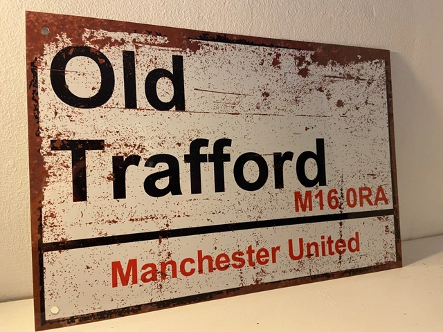 OLD TRAFFORD MANCHESTER United Waterproof Vintage Retro Metal Sign 27cm ...