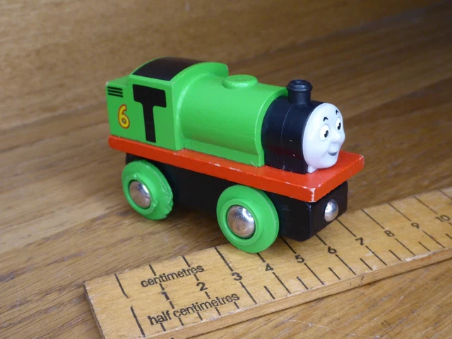 ORIGINAL BRIO 'PERCY' Wooden Train from Thomas and Friends .Green Percy ...