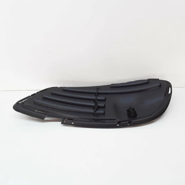 MERCEDES-BENZ C-CLASS W205 Front Bumper Left Grille A2058854023 2016 ...