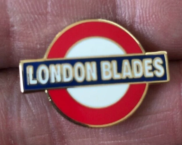 RARE SHEFFIELD UNITED London Blades Supporters Club Enamel Pin Badge £2 ...