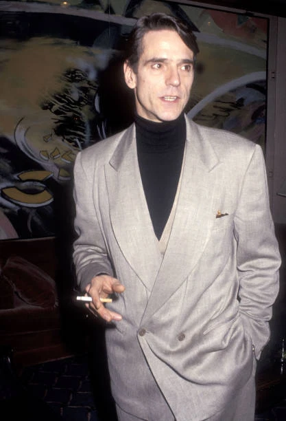 ACTOR JEREMY IRONS at the 16th Los Angeles Film Critics Associ- 1991 ...