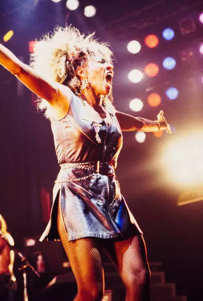 Tina Turner Performing During Her Private Dancer Tour Wembley 1985 Old Photo 1 850 Picclick Au