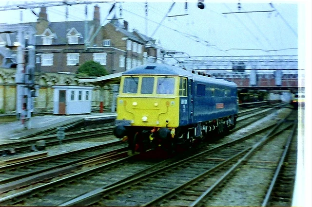 35MM RAILWAY COLOUR Negative Class 86 101 at Crewe £1.75 - PicClick UK