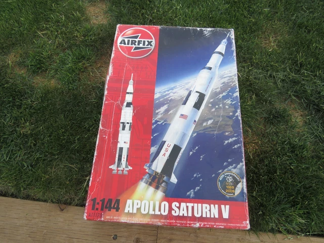 AIRFIX APOLLO SATURN V Space Rocket 1:144 Scale Model Kit £40.00 ...