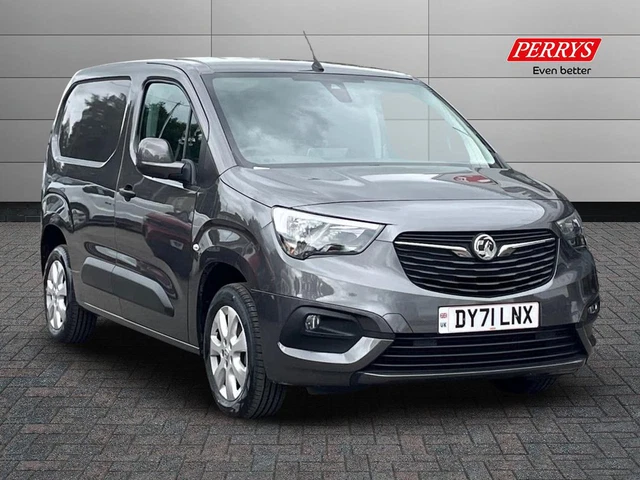2021 VAUXHALL COMBO 2000 1.5 Turbo D 100ps H1 Griffin Van Panel Van ...