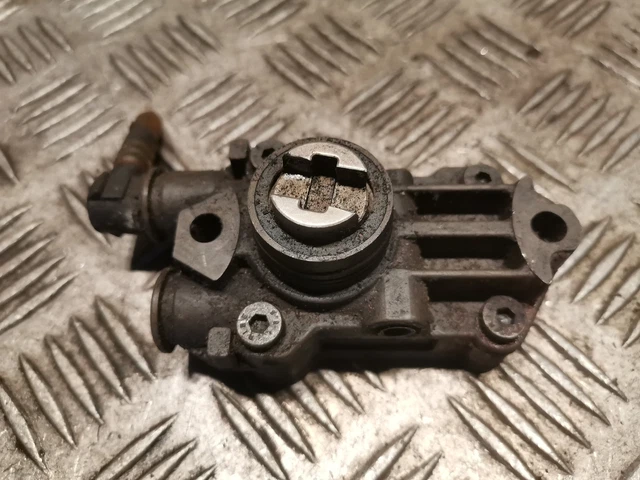 POMPE À CARBURANT MERCEDES-BENZ W203 C220 CDI 6110900350 EUR 17,56 ...