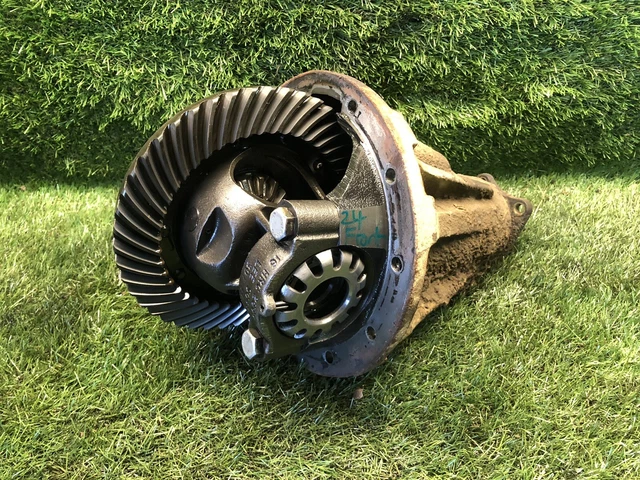 LAND ROVER DISCOVERY 2 Td5 V8 Front Diff Differential 24 Spline 98-04 £ ...