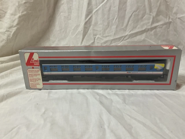 LIMA MODELS NETWORK Southeast Passenger Coach Train Set Hornby £15.00 ...