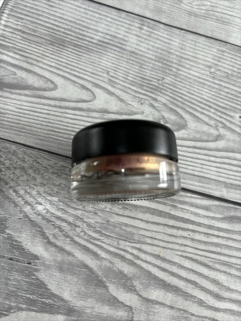 MAC PRO LONGWEAR Paint Pot 5g - Babe in Charms - BRAND NEW BOXED £17.00 ...