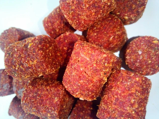 NEW 30MM STINKY RUBBY DUBBY PELLETS FOR CARP & CATFISH £9.99 - PicClick UK