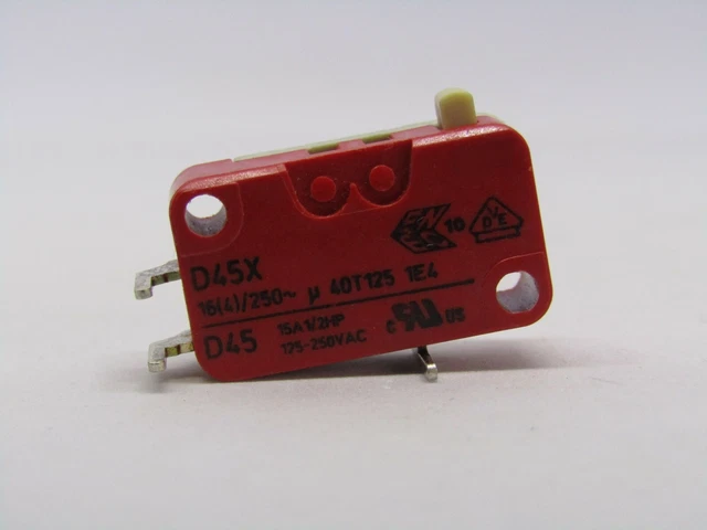 PCB PIN 15A D45X 16(4)/250 40T125 1E4 15A1/2HP 125-250VAC Microswitch ...