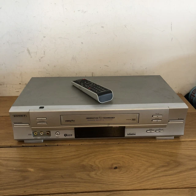 TOSHIBA V752UK VCR VHS Video Tape Player Recorder VideoPlus+ Nicam ...