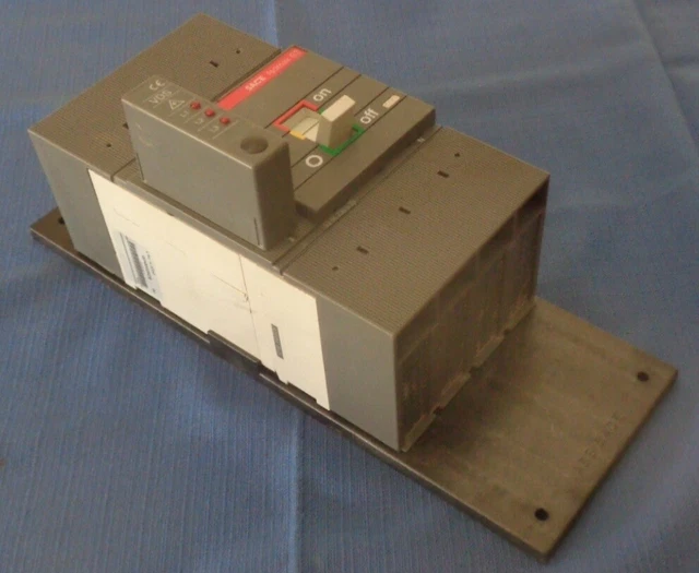 INTERRUTTORE MAGNETOTERMICO ABB SACE Isomax S3 250/S/25 EUR 60,00 ...