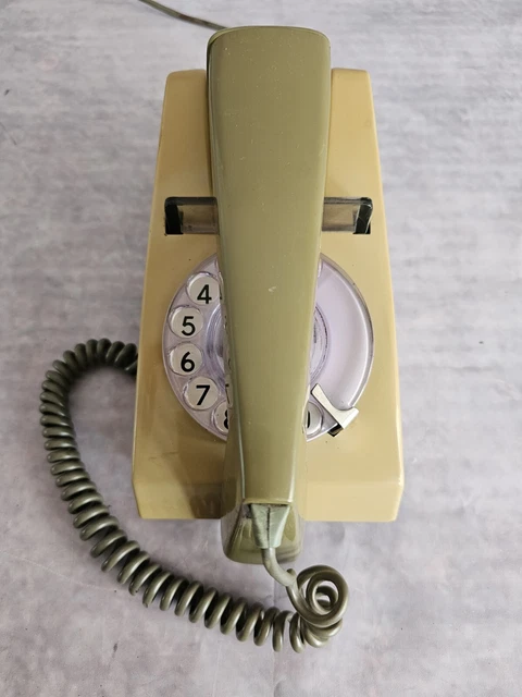 VINTAGE 2 TONE Brown Rotary Dial Telephone Model TELE 2/722 F FWR 78/2 ...