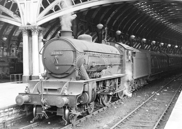 PHOTO BR BRITISH Railways Steam Locomotive Class D49 62763 at York £1. ...
