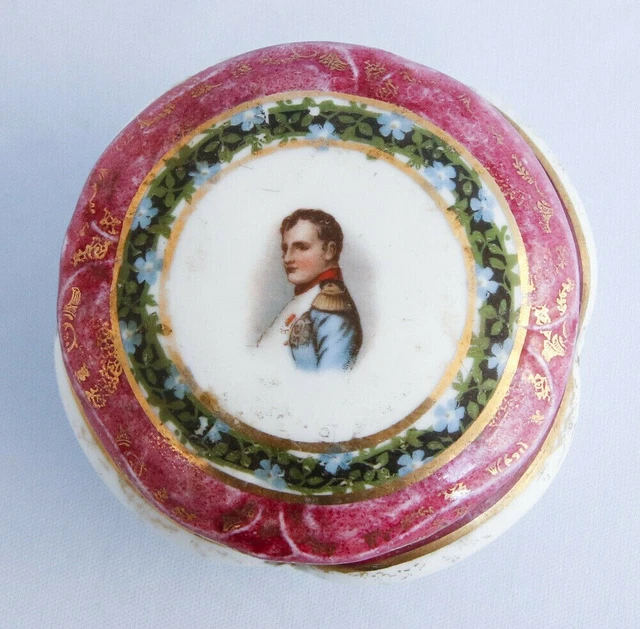 VINTAGE PORCELAIN FRENCH Limoges Napoleon Box Empire Waterloo War ...